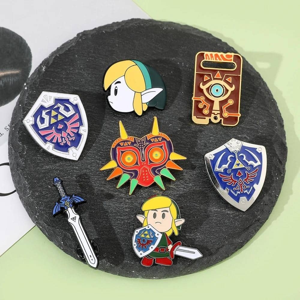 The Legend of Zelda Enamel Pins Game Zelda Badge Haley And the Shield Sword Брошка за гадже ...
